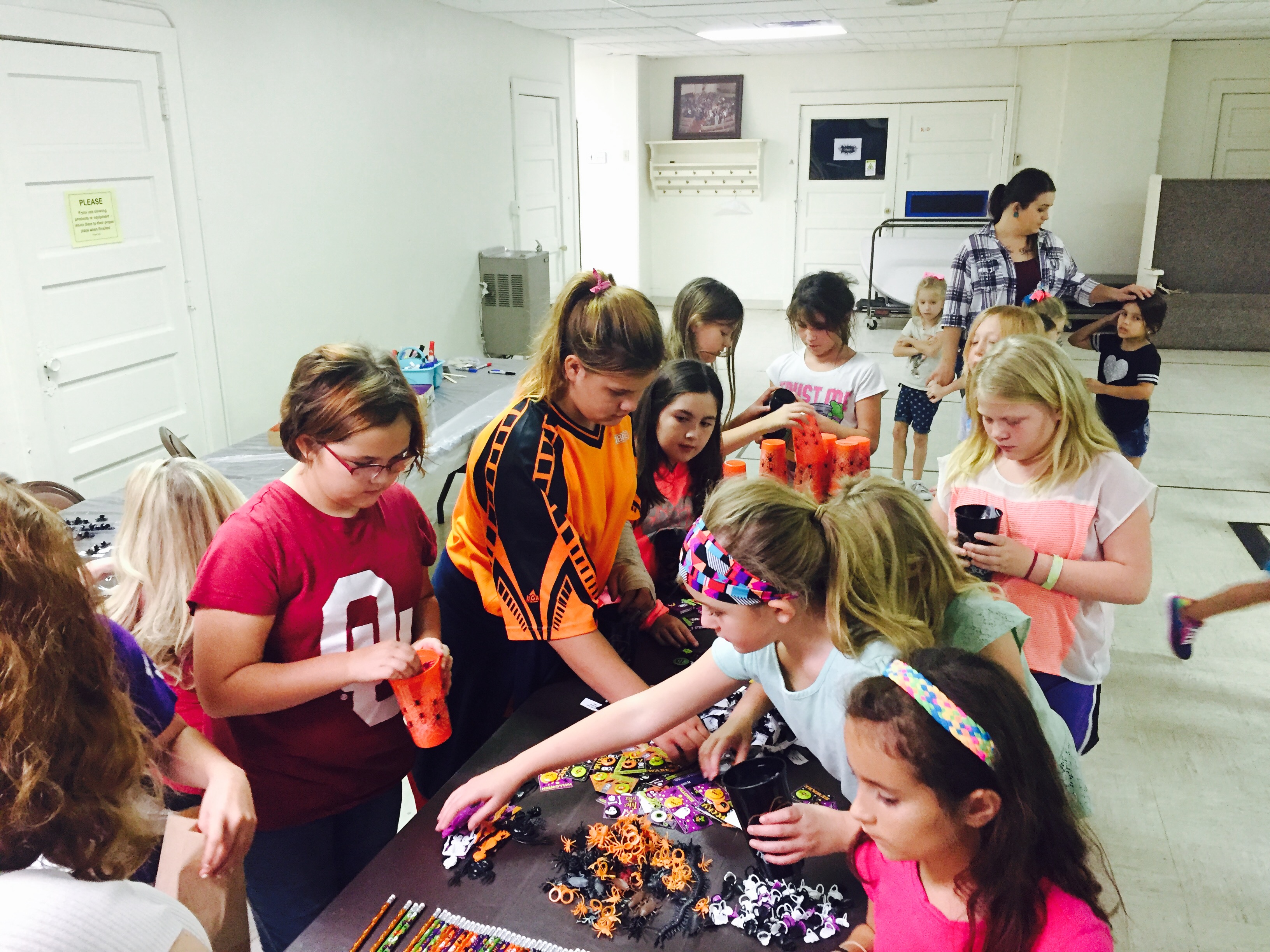 Girl Scout Troops have begun to “Boo” their communities – Guthrie News Page
