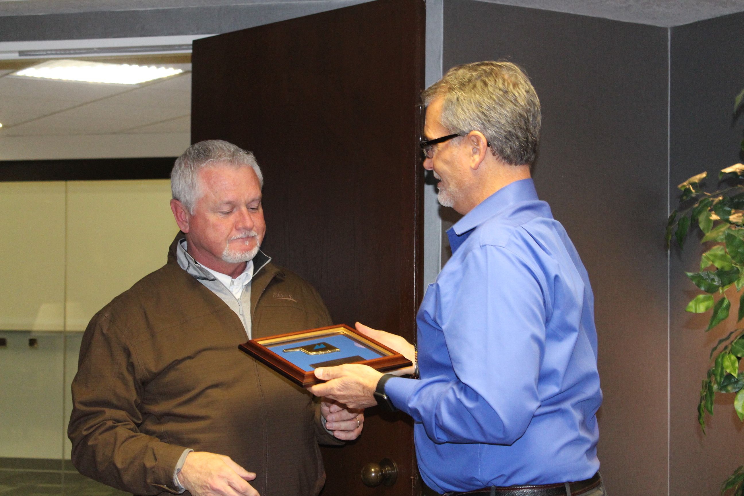 MTC says goodbye to board member; new member sworn in – Guthrie News Page