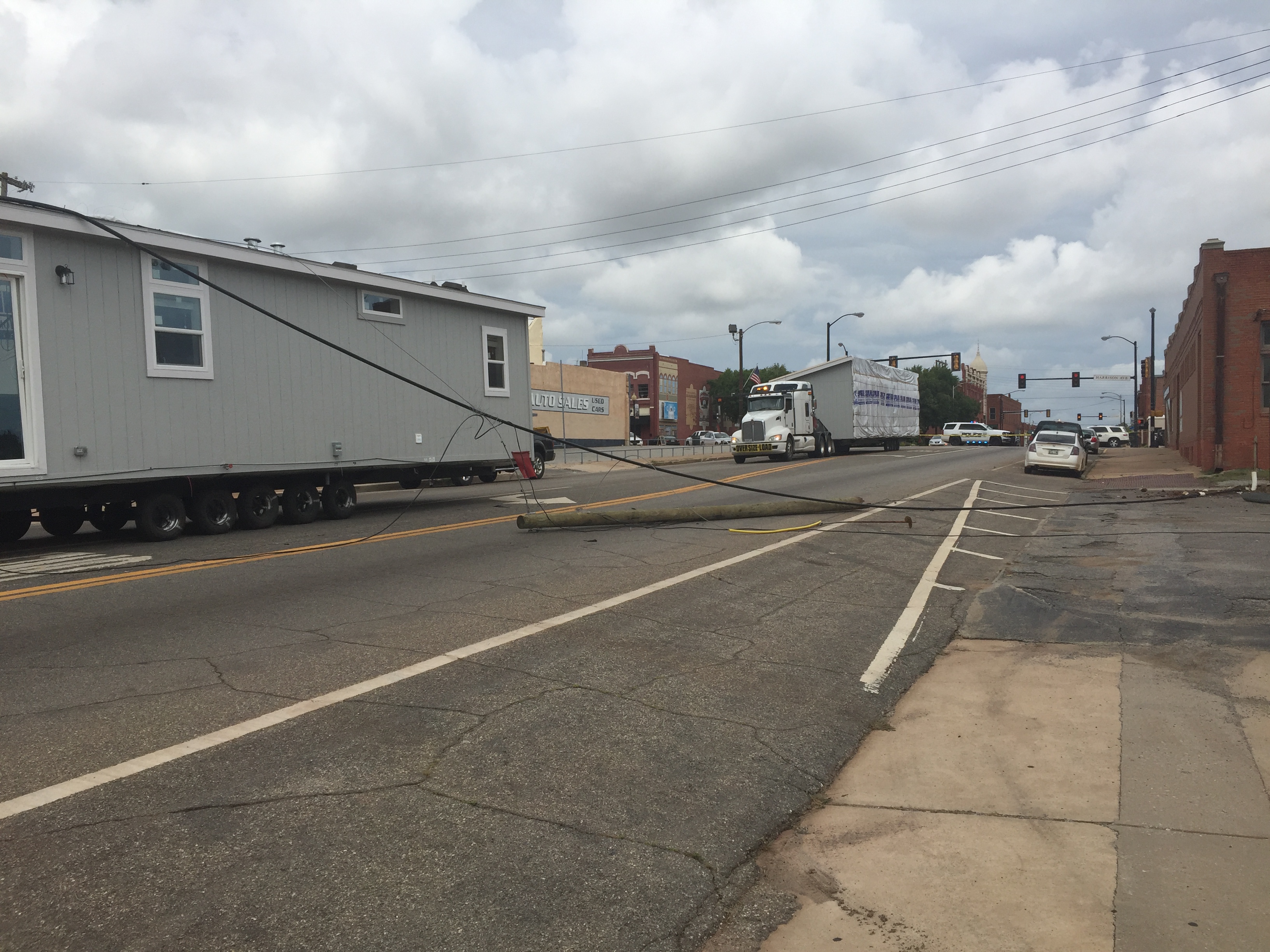 Update: Division St. reopened after mobile home struck utility lines ...