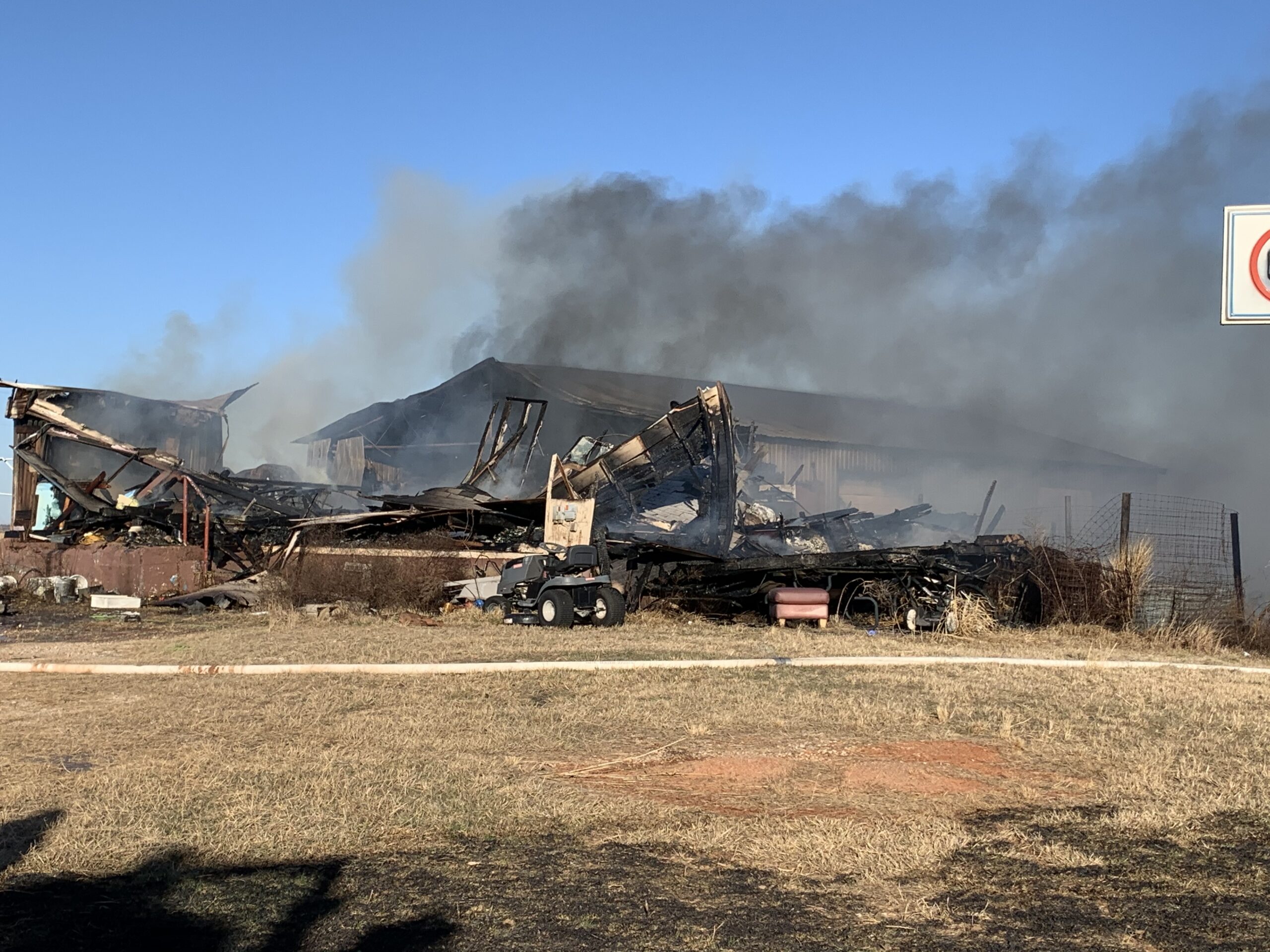Video: Structures, vehicles and grass erupt in fire – Guthrie News Page