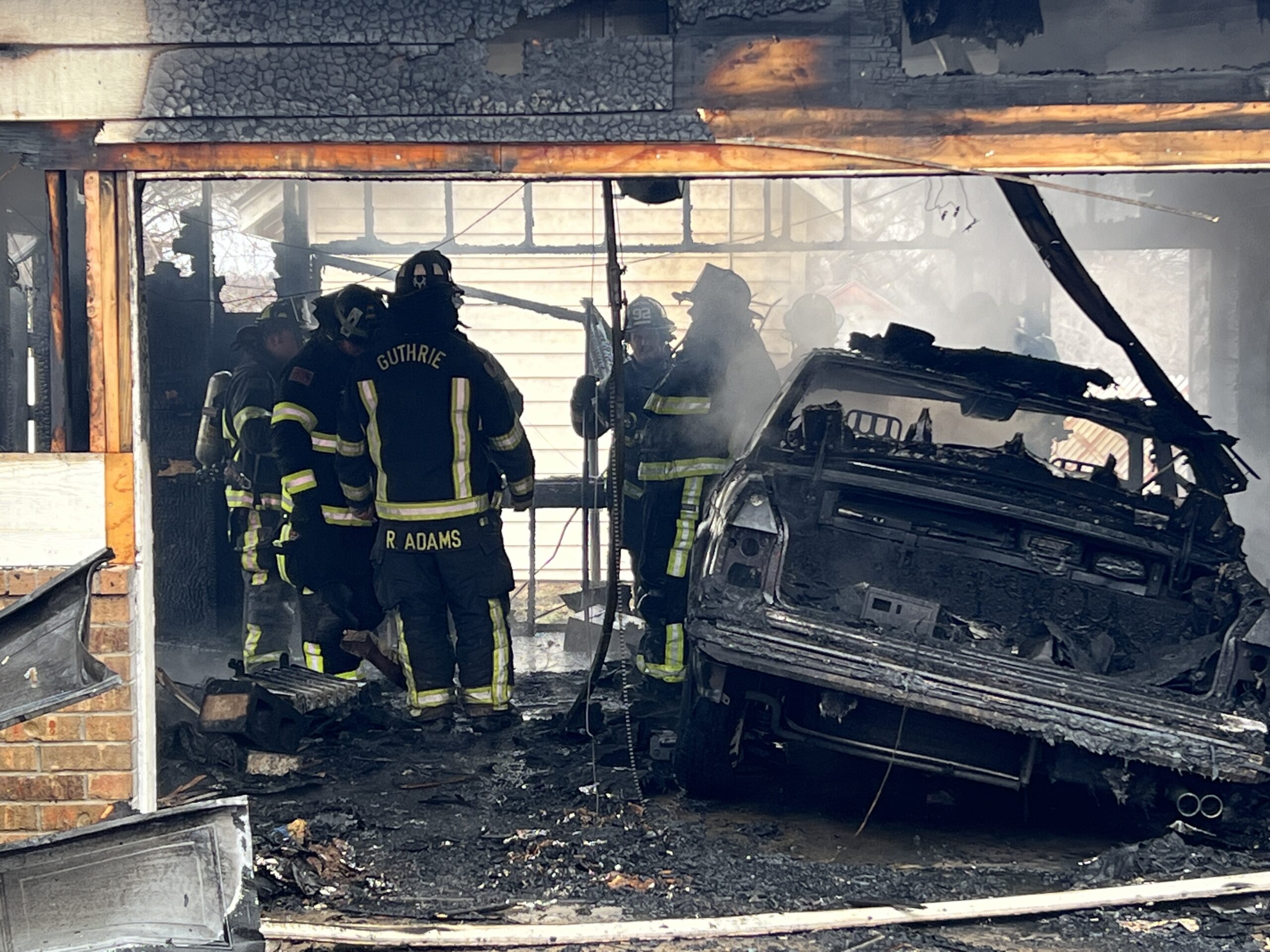 Video: Garage, vehicles damaged by fire – Guthrie News Page