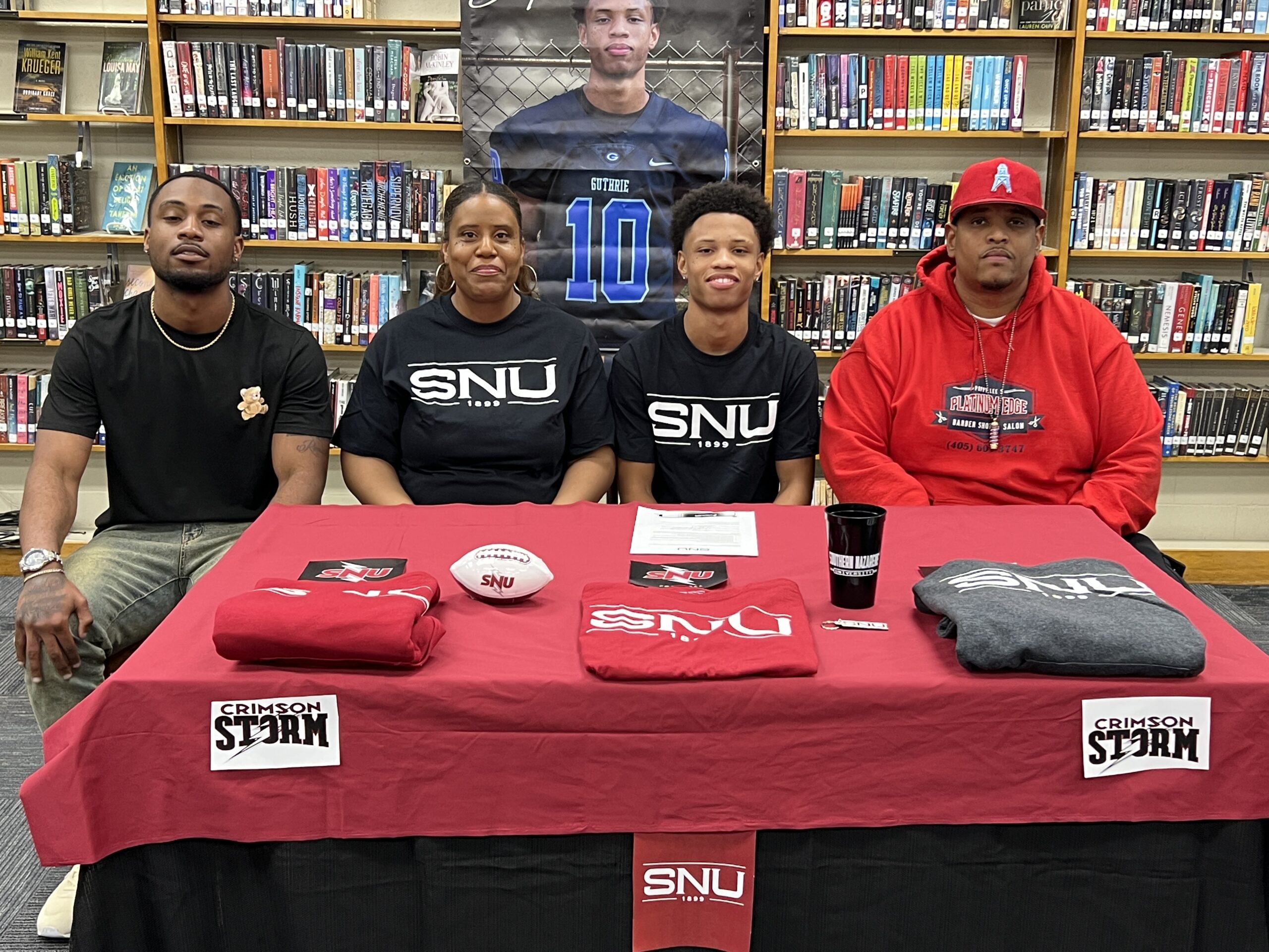 Watch: Jaylen Chelf signs to play college football at SNU – Guthrie ...