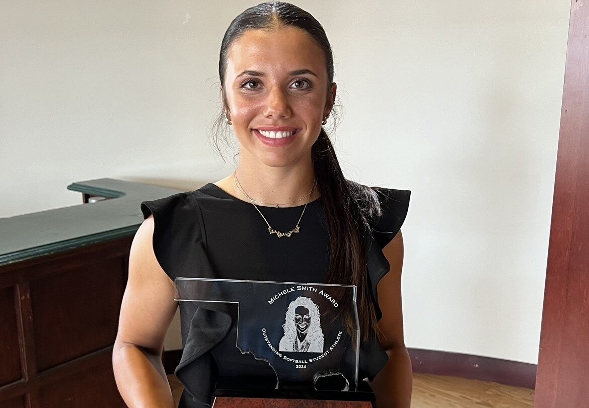 Haley Gallo wins prestigious Michelle Smith Award – Guthrie News Page