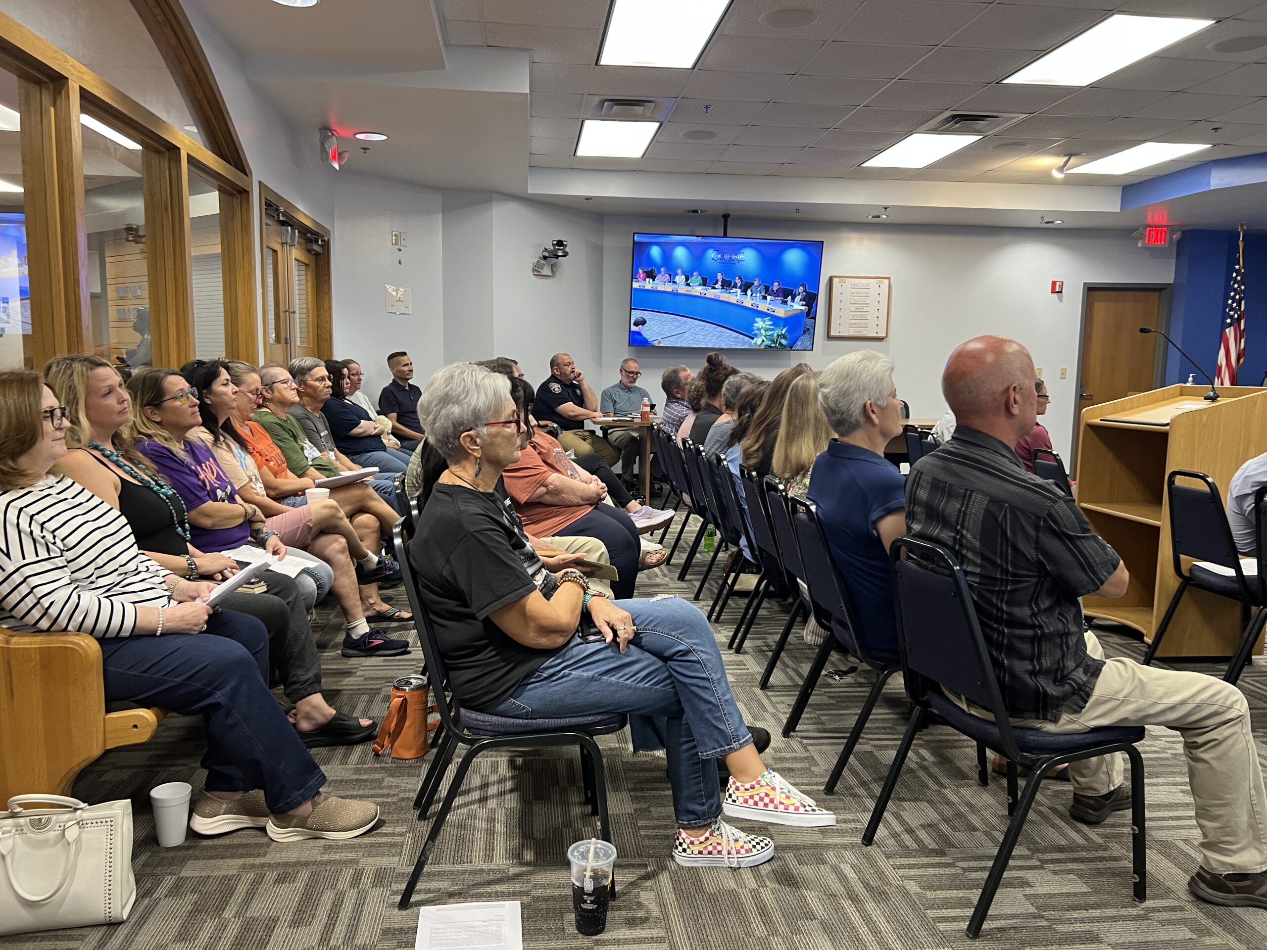 Guthrie council approves community cat management ordinance after ...