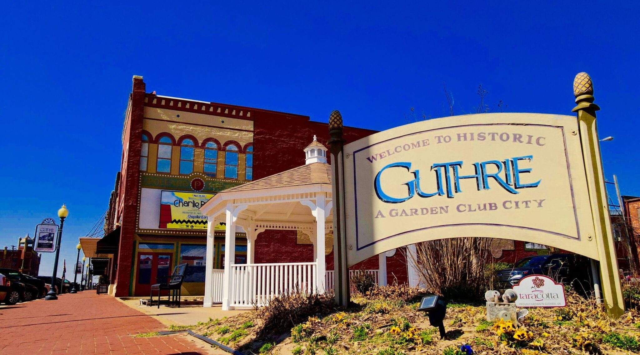 Community – Guthrie News Page