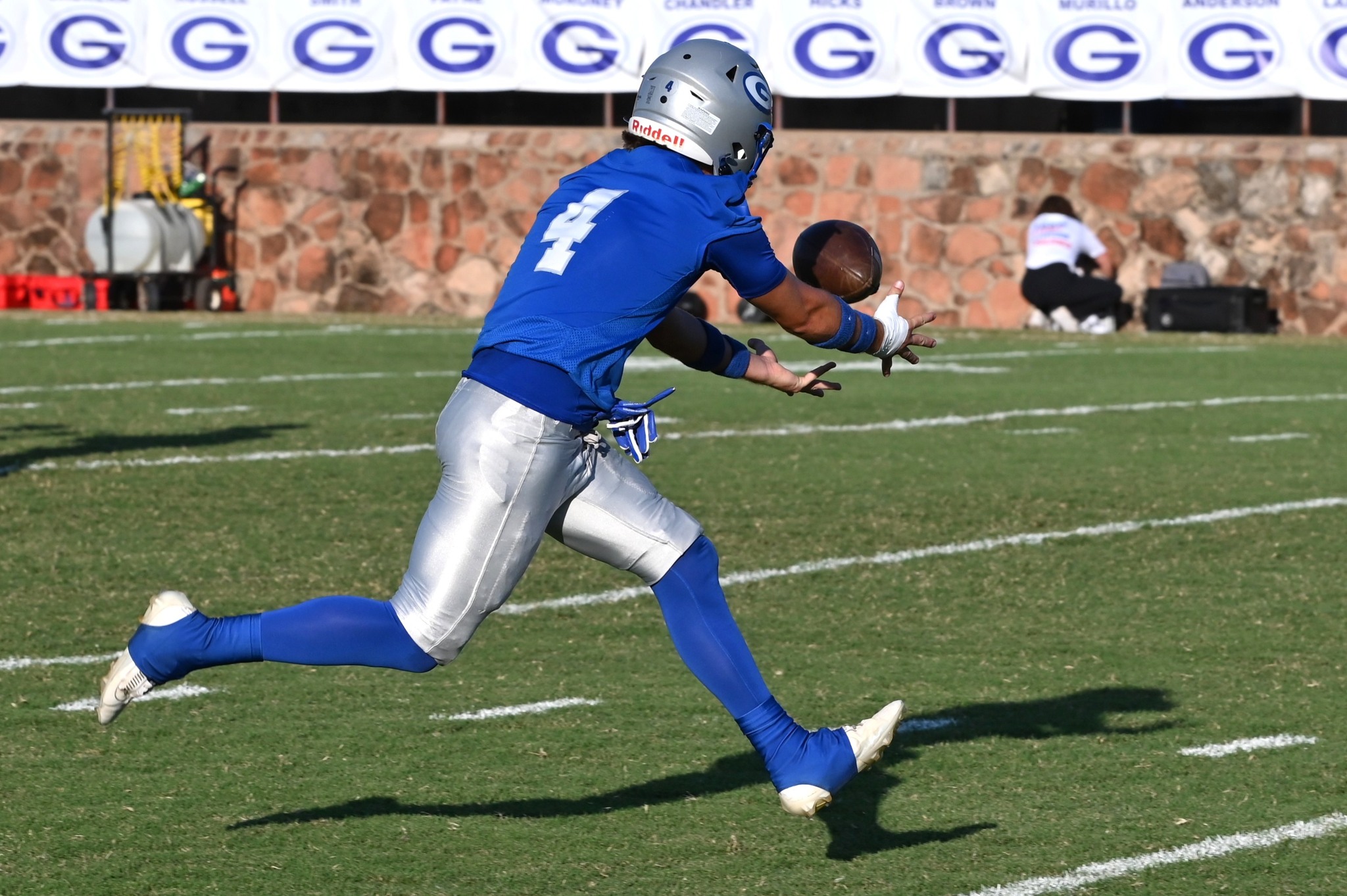 Bluejays dominate El Reno with 42-0 shutout win – Guthrie News Page
